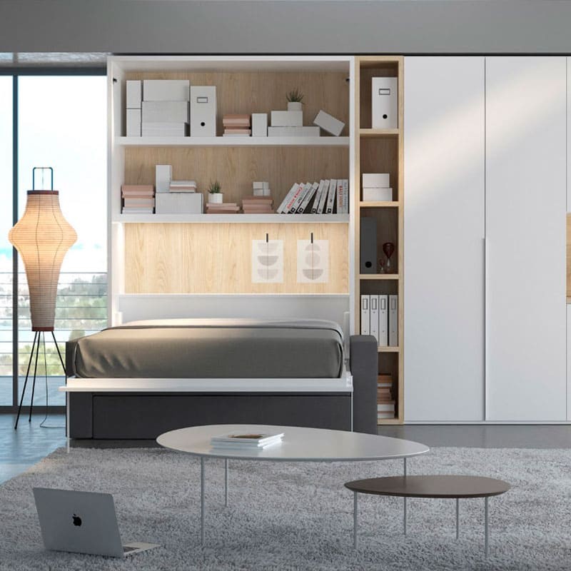 Habitación con cama abatible con sofá y armario| Bebeydecoracion